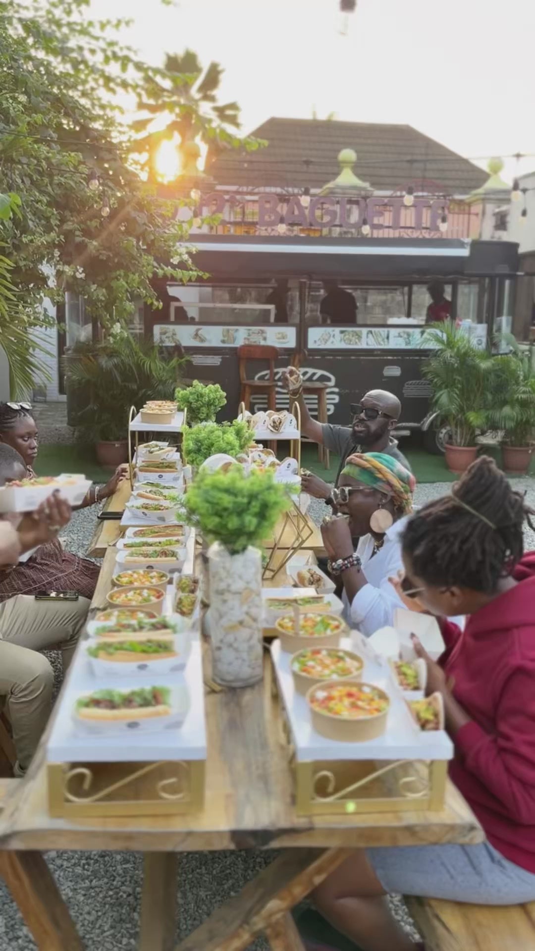 DISCOUNTS – 12” Baguette